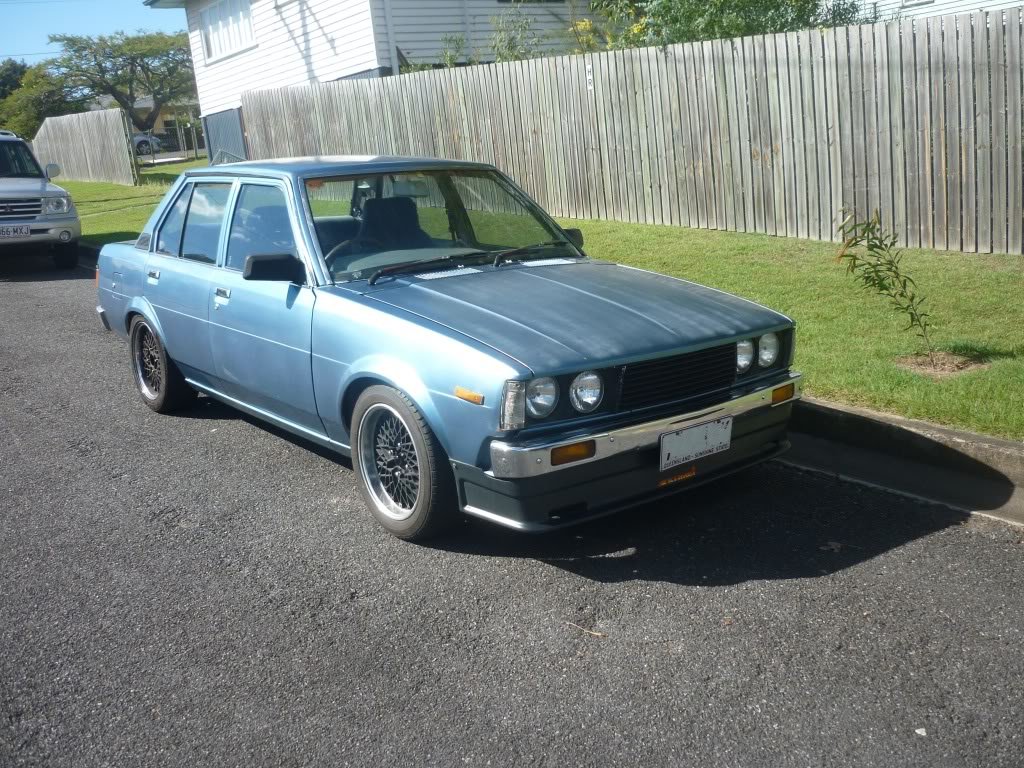 ke70 with 4age, ae86 coiloers, recaro, mod plates